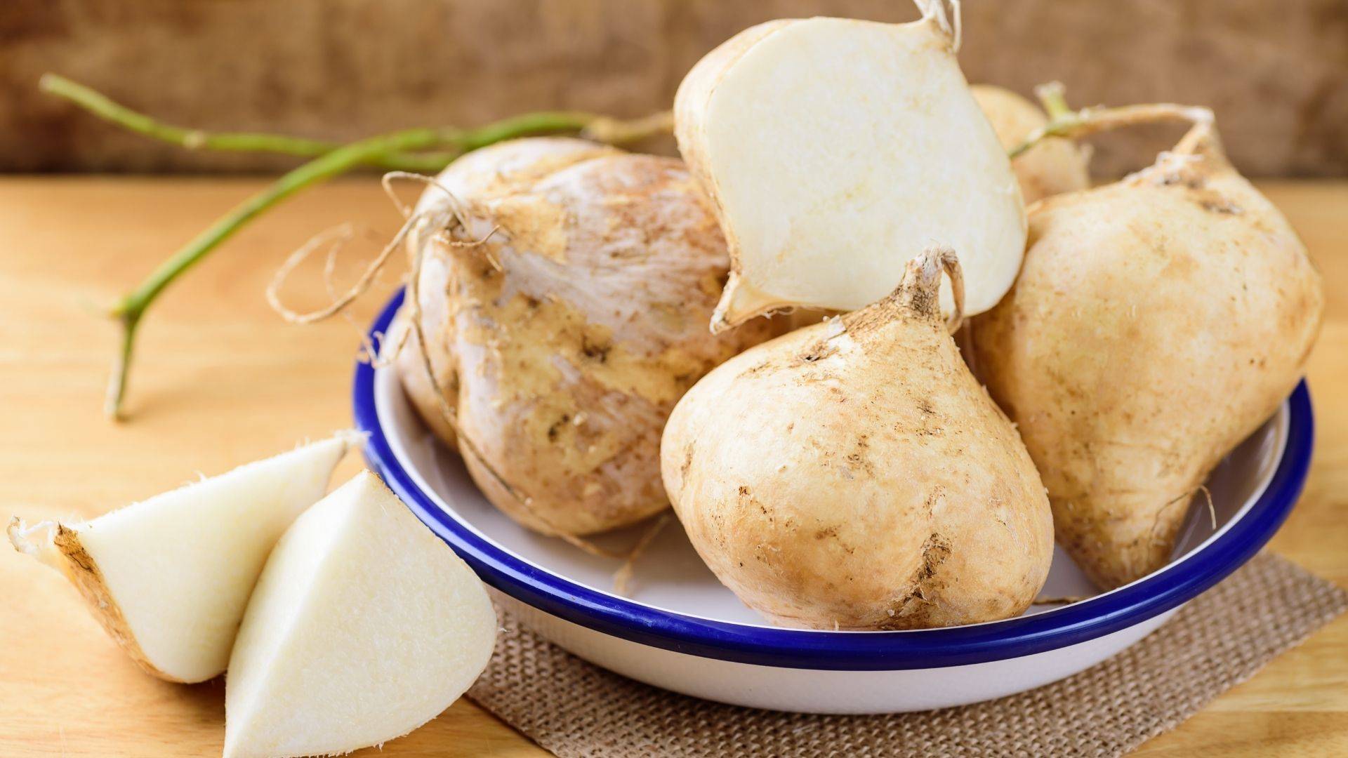 Jicama A Root Veggie With Exotic Powers Riviera Produce